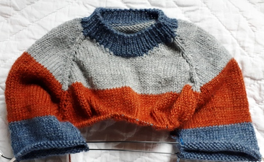 Dividing yarn for body and sleeve stripes – Deb Gemmell: Top Down ...